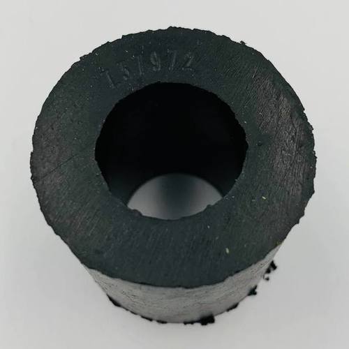 [ОЕМ: Z37972.03] | Резиновый отбойник грохота Z37972 John Deere ...